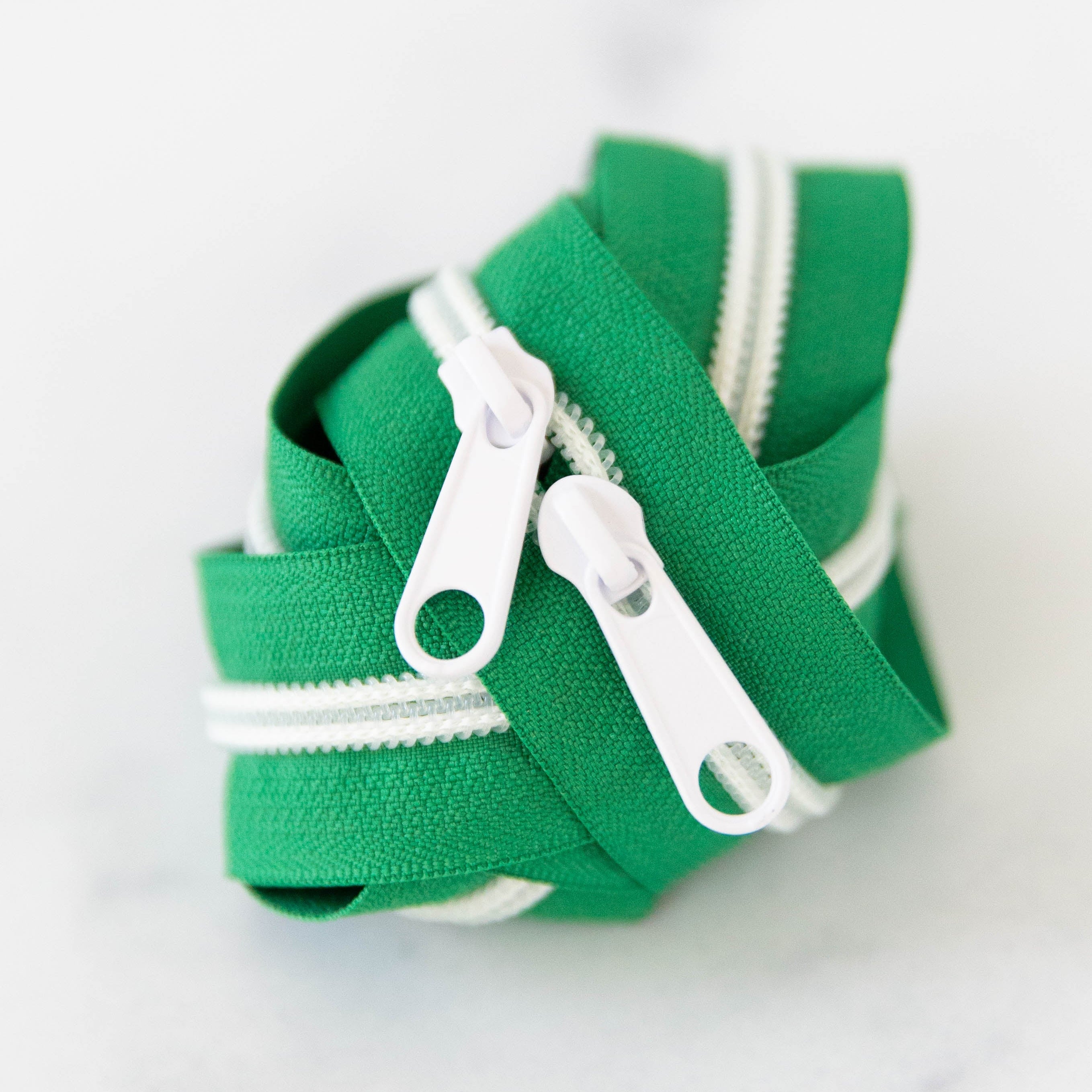 30" Zipper: Kelly