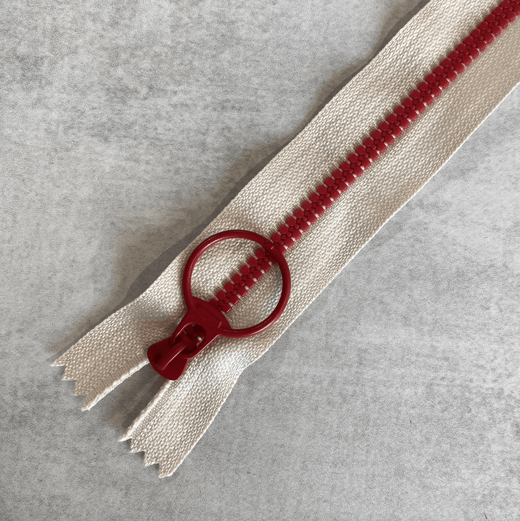 Circle Pull Zipper - 14"